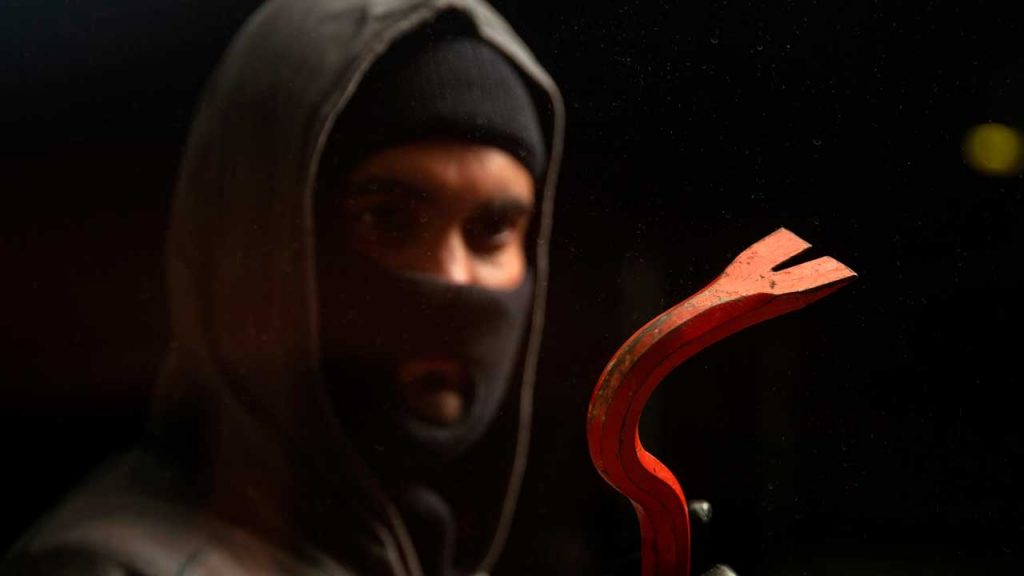 What’s Behind Aggressive Mobs Targeting Retailers? Experts Point to ...