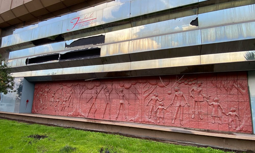 Is Classic Art in Danger at Neglected Fresno Building? - GV Wire ...